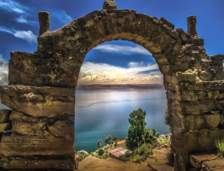 Visiter le Lac Titicaca: Que Faire et Voir? | + Où dormir | Pérou